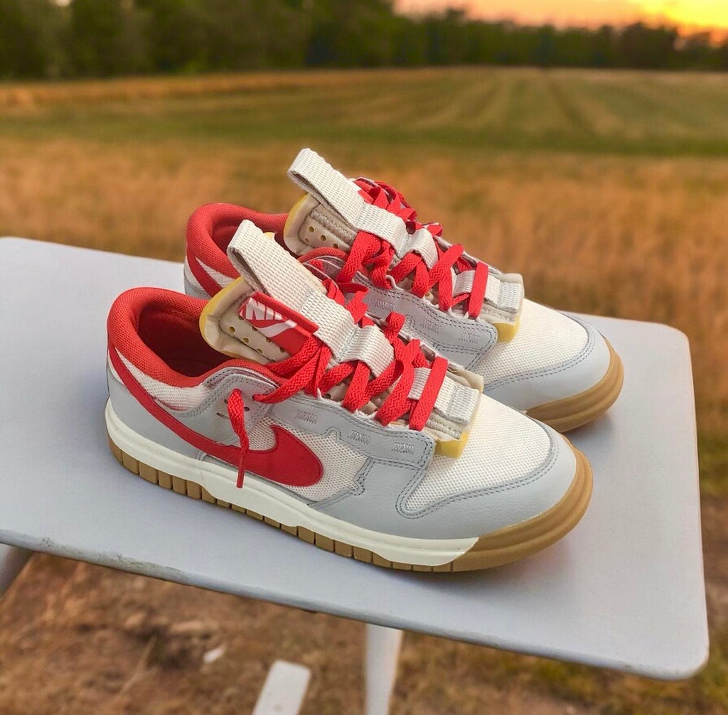 NIKE DUNK UTILITY LOW GREY RED GUM BOTTOM – Live-kickz